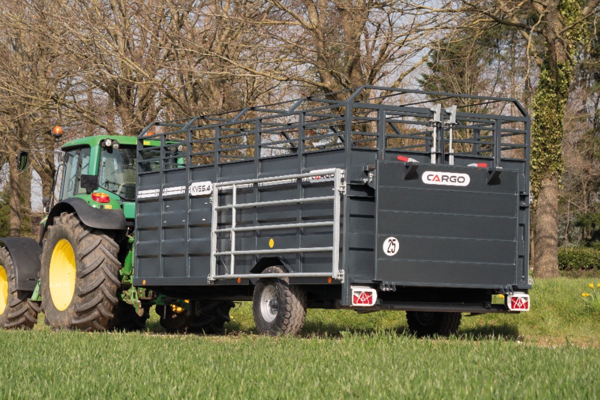 Les nouvelles bétaillères CARGO : une gamme homologuée pour la route ...